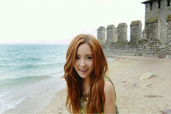 Hyomin Is a Beach Goddess | Soompi