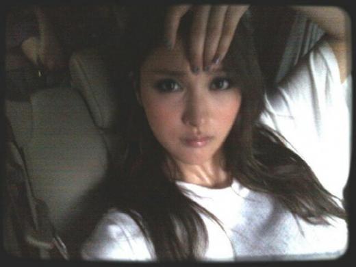 Kara’s “Sad Face” Photos Show They Are Beautiful Even When Frowning ...