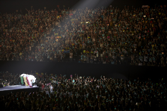 SHINee Successfully Complete’s Their First Japanese Arena Tour | Soompi