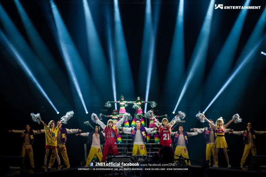 [Exclusive Review] 2NE1’s “New Evolution” Concert in Seoul | Soompi