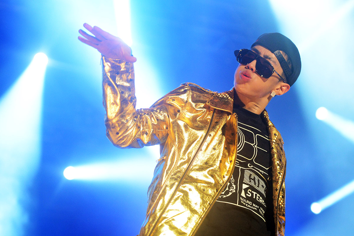 Kara and Jay Park Perform at MTV World Stage Live In Malaysia 2012 | Soompi