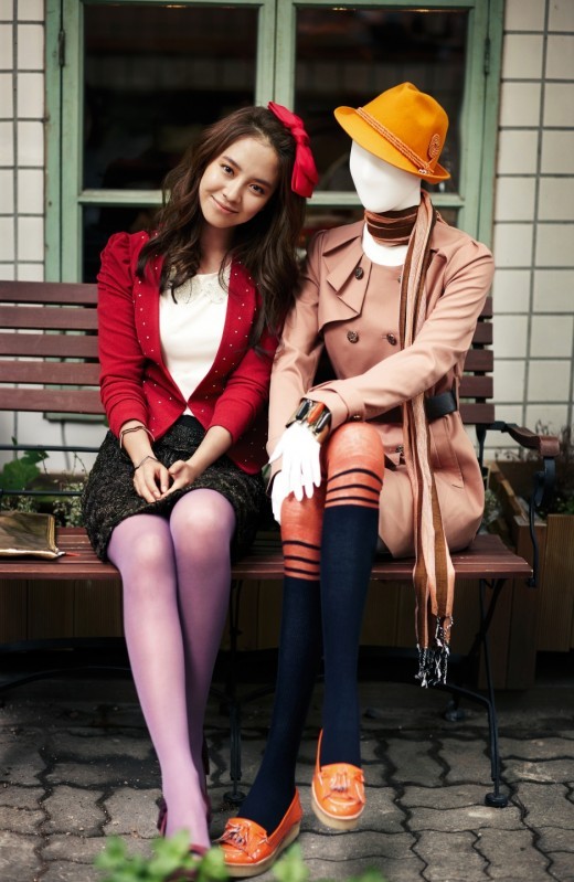 Song Ji Hyo Transforms Into A Lovely Fall Lady Soompi