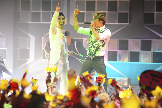 Big Bang’s Seungri Successfully Orchestrates His Own Fanmeeting | Soompi