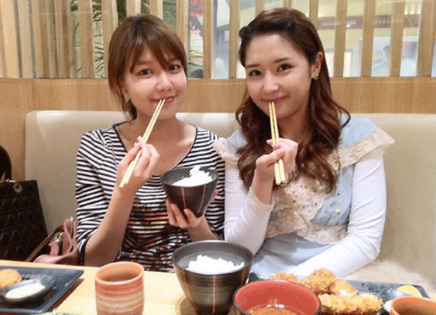 All in the Family: Celebrity Siblings, Cousins & More | Soompi