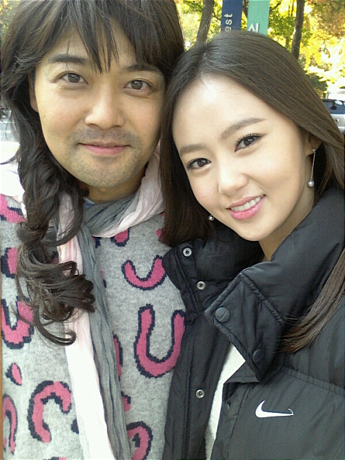 Announcer Jun Hyun Moo Looks Pretty Creepy Dressed as a Girl | Soompi