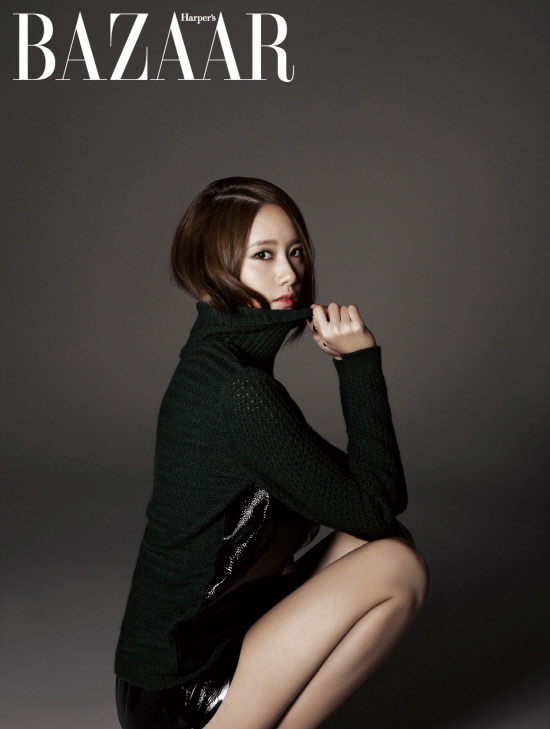 Girls’ Generation’s YoonA Looks Chic and Sexy in Black | Soompi