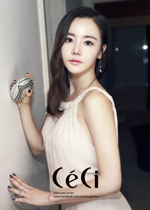 [Ceci] Star’s Beauty Weapon ft. Park Shi Yeon, Go Ara, Honey Lee, After ...