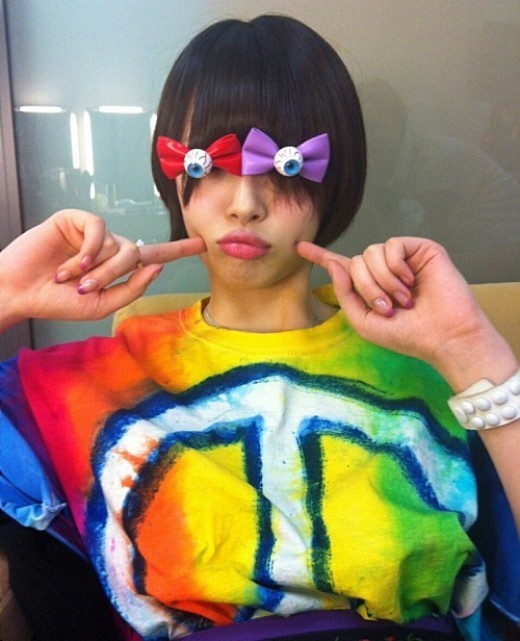 f(x)’s Sulli Makes a Weird yet Adorable Fashion Statement | Soompi
