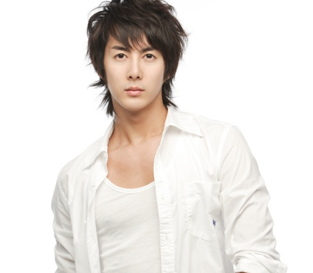 Kim Hyung Joon Thanks Fans in Thailand for the Memories | Soompi