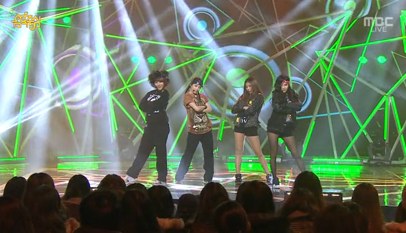 GLAM Makes Their Music Core Comeback Performance