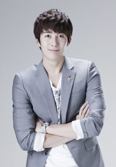 Kim Hyung Joon to Participate in Singaporean Charity Concert! | Soompi