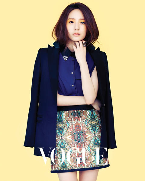 Krystal Radiates Spring in Photoshoot With “Vogue” | Soompi