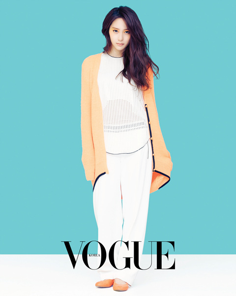 Krystal Radiates Spring in Photoshoot With “Vogue” | Soompi