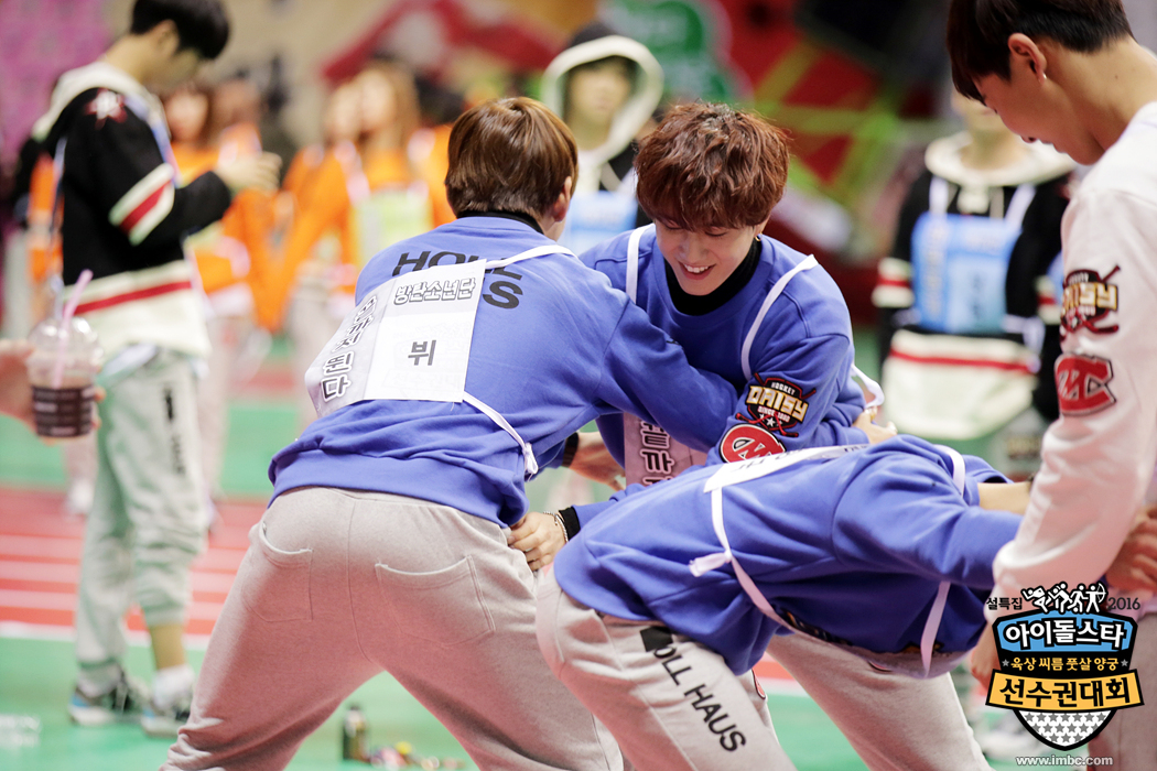 Take a Look at Behind the Scenes of the “2016 Idol Star Athletics ...