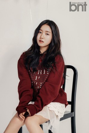 Jin Ji Hee Names “Reply 1988” Actor as Ideal Type in First Fashion ...