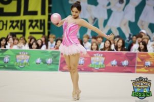 WJSN’s Cheng Xiao Reveals She Had A Scare Before Her Rhythmic ...