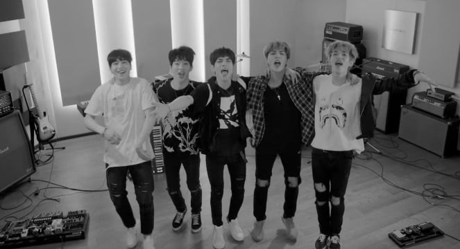 Watch: DAY6 Gets Playful And Dorky In “Dance Dance” MV | Soompi
