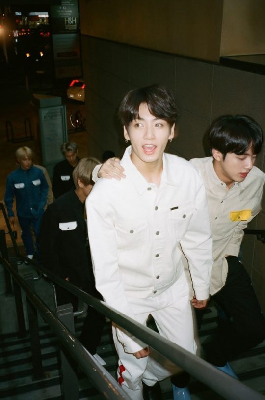 Watch: BTS Tours LA And Rocks Out In Their First Party Bus Ride Ever ...