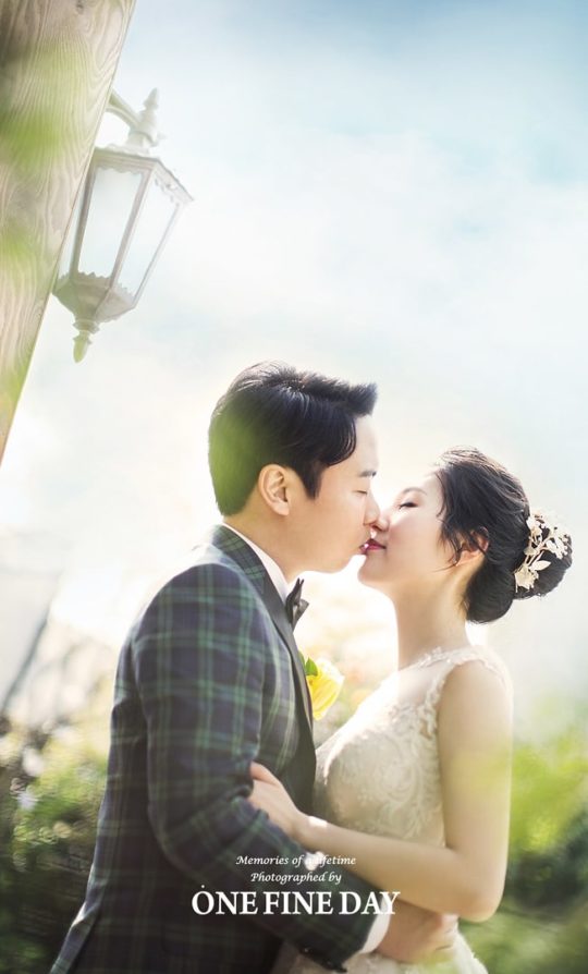 Comedian Hwang Hyun Hee Announces Marriage And Is Expecting A Baby | Soompi