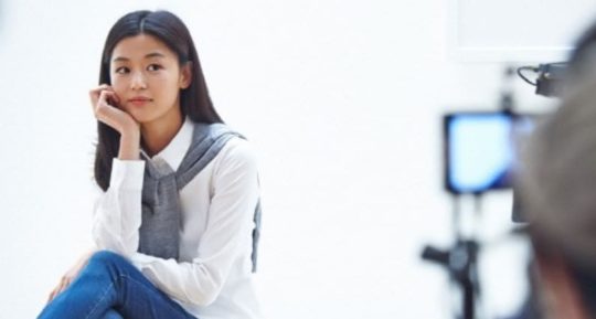 From Cover Girl To Leading Lady: 12 Actresses Who Got Their Start As ...