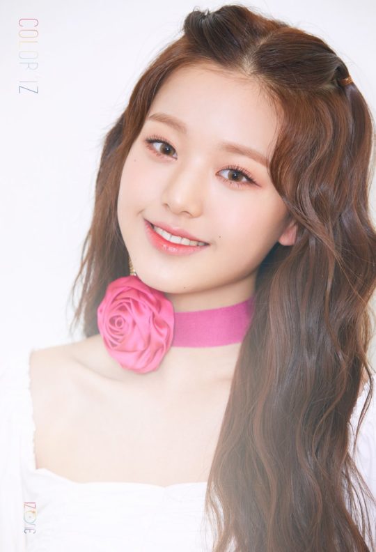 Update: IZ*ONE Reveals New Teaser For “La Vie En Rose” | Soompi