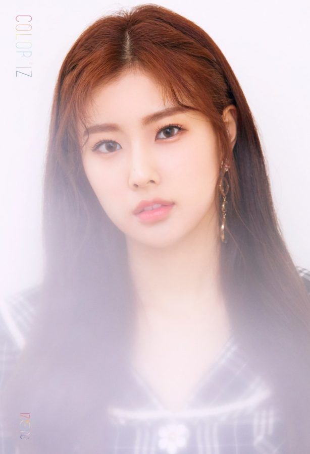 Update: IZ*ONE Reveals New Teaser For “La Vie En Rose” | Soompi