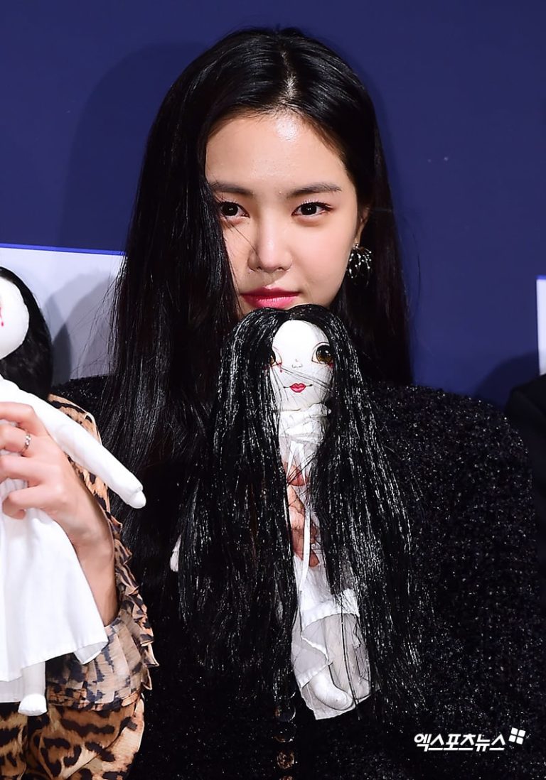 Apink’s Son Naeun Shares Stories From Set Of New Horror Film | Soompi
