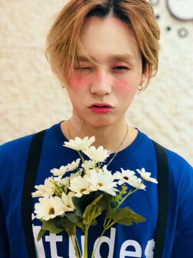 Boy-Beauty Inspo From 7 Male K-Pop Idols Who Rock Makeup | Soompi