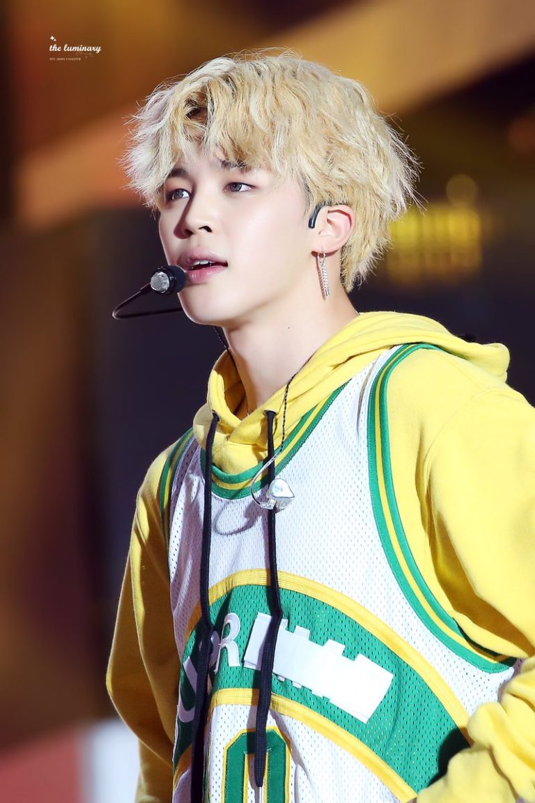 A True Chameleon: BTS’s Jimin’s 10 Most Iconic Hair Colors | Soompi