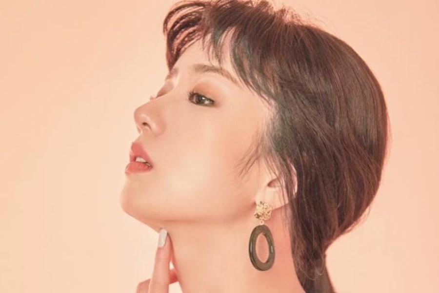 Apink's Yoon Bomi On How She Ended Up At The Hospital While Filming Her New Drama | Soompi