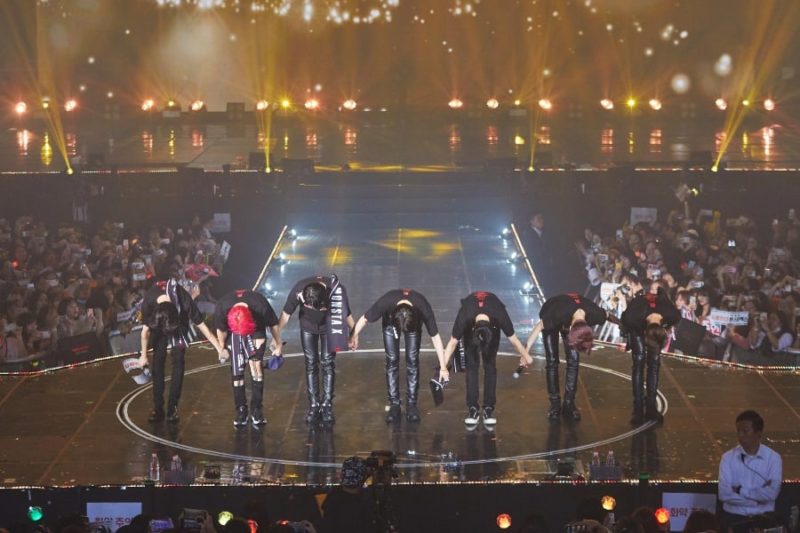Exclusive: MONSTA X Shares Heartfelt Laughs And Tears With Fans At “We ...