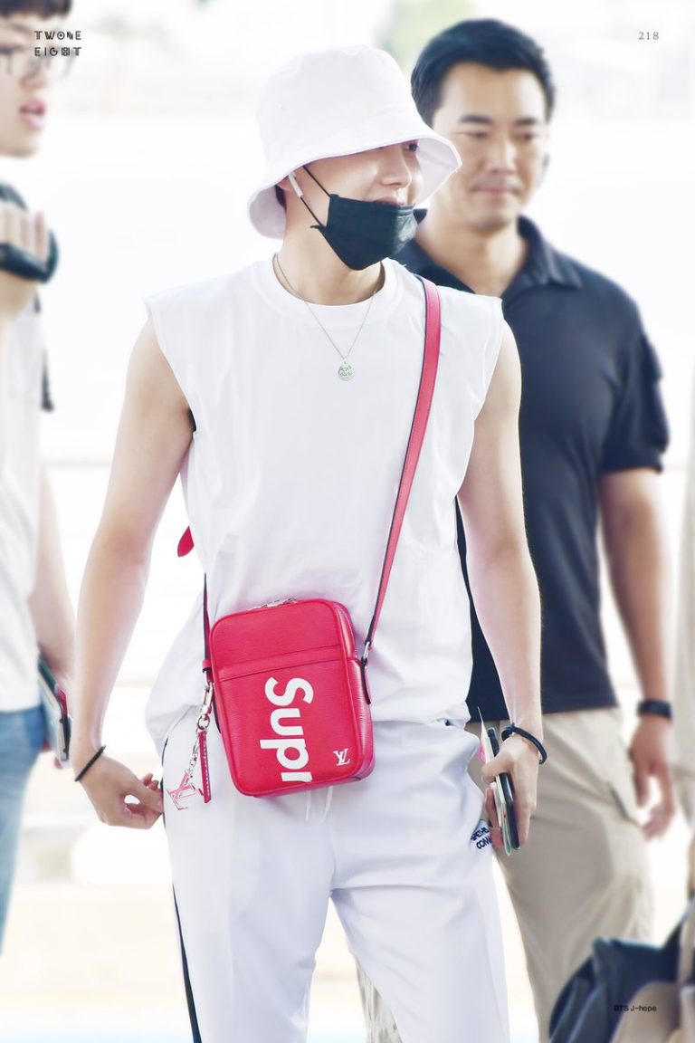 A Style Icon: BTS Member J-Hope’s Best Street Style Looks | Soompi
