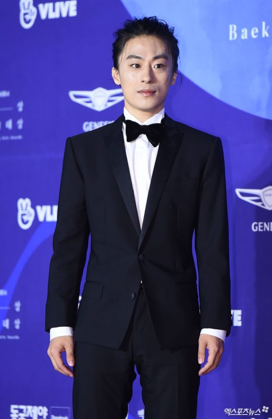 Stars Dazzle On The 55th Baeksang Arts Awards Red Carpet | Soompi