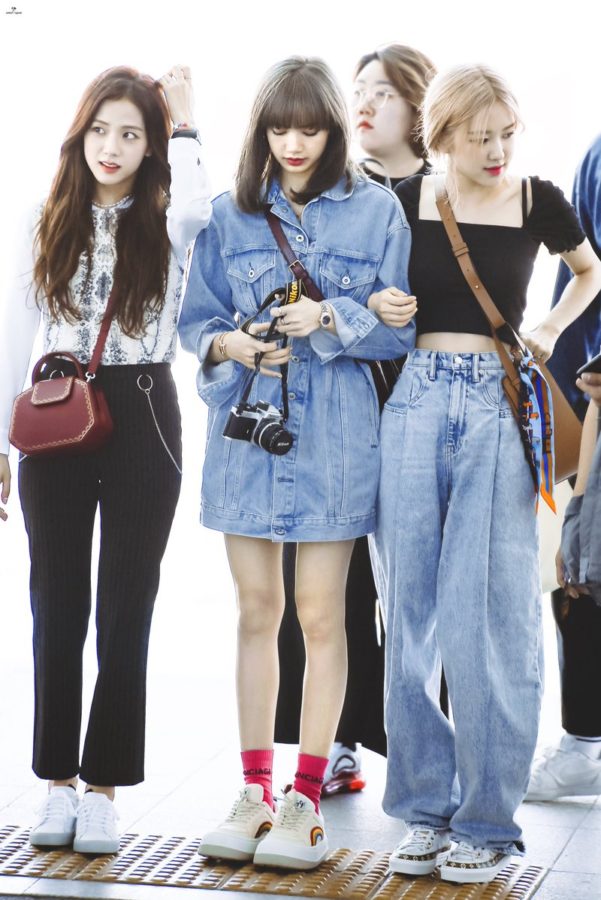 Queen Of Style: BLACKPINK’s Lisa’s Off-Duty Outfits To Inspire Your ...