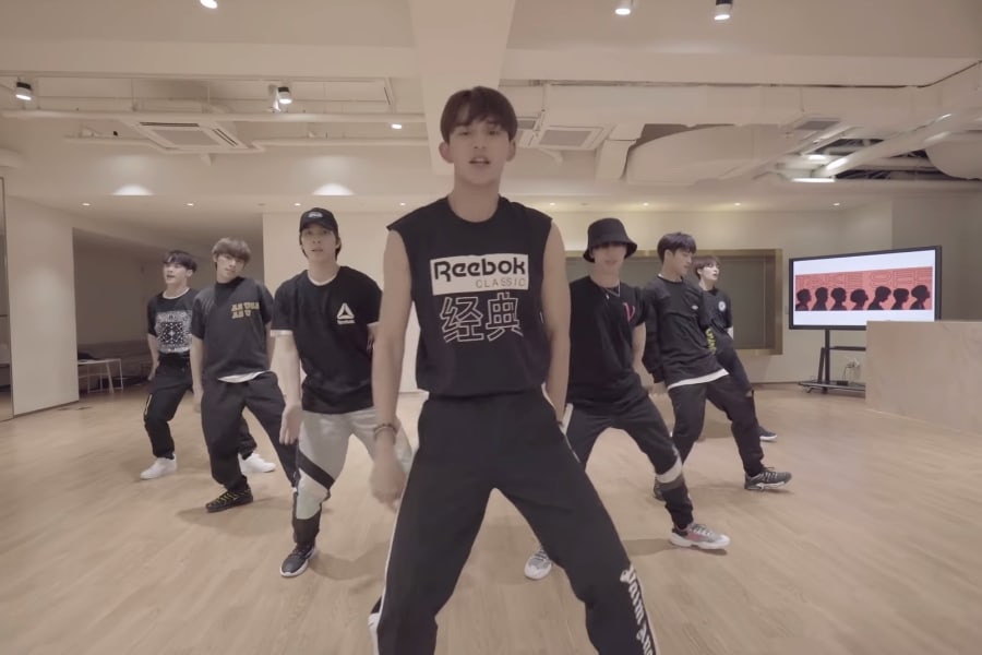 Watch: WayV Is Impeccable In Dance Practice Video For "Take Off" | Soompi
