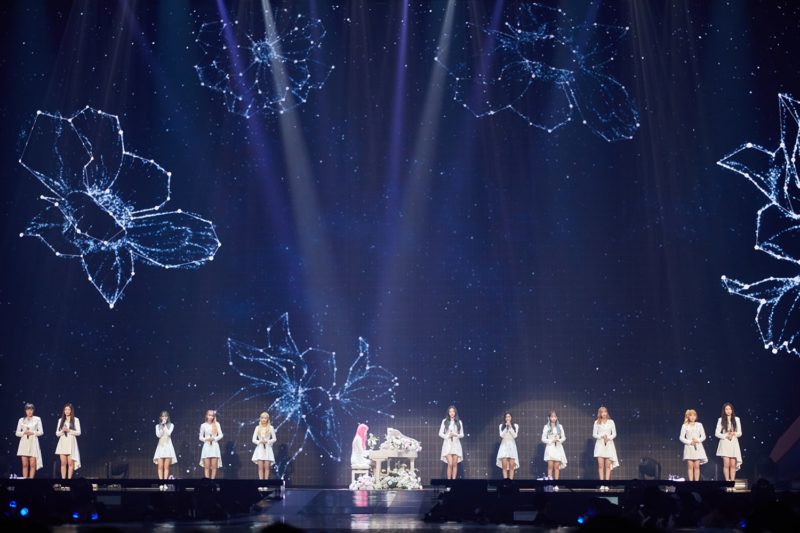 Exclusive: IZ*ONE Have Fans’ Eyes On Them At Their Monumental 1st Solo ...