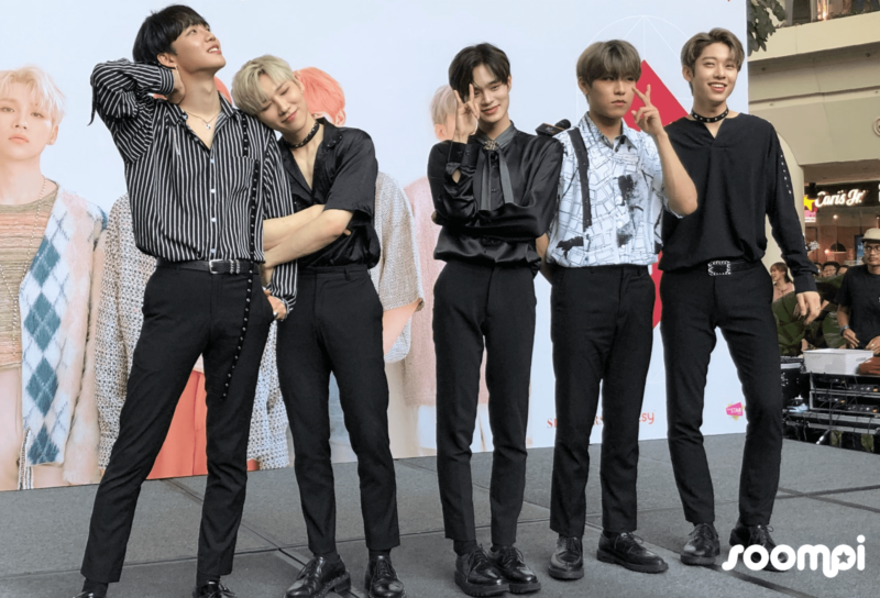 AB6IX Reveals Fun Personal Details And Enthralls The Crowd At “1st ...