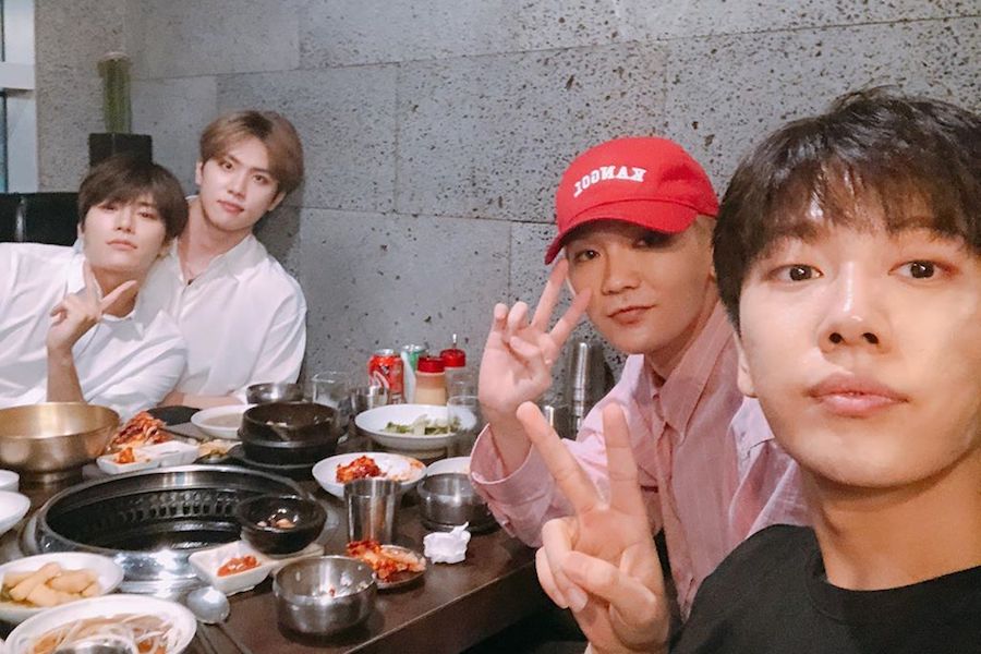 Kim Dong Han, JBJ95, And Roh Tae Hyun Show JBJ Friendship In New Photos | Soompi