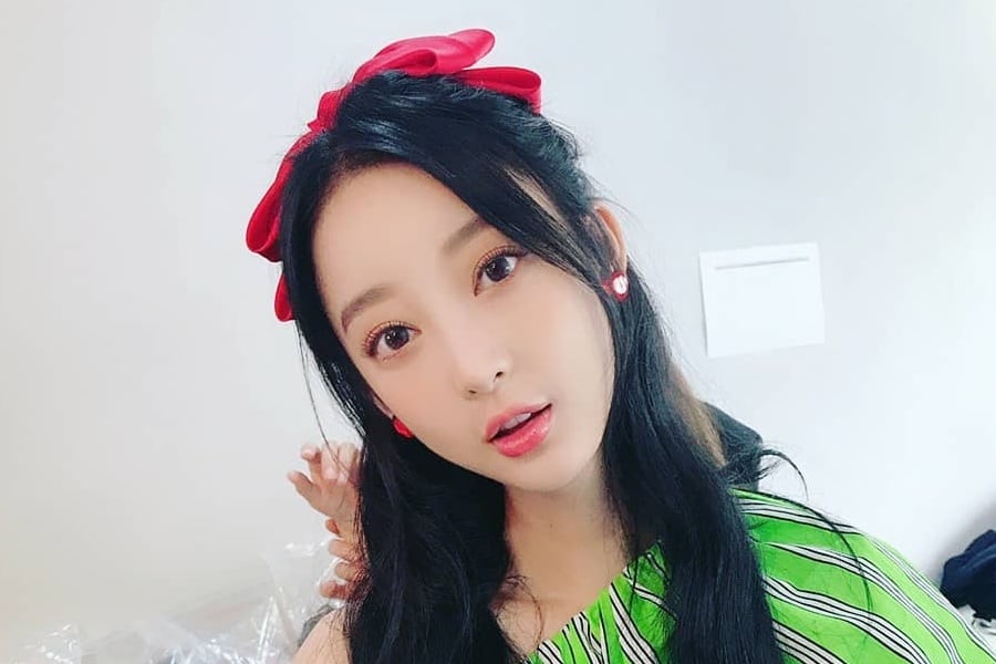 EXID's Hyelin Opens Individual Twitter Account | Soompi