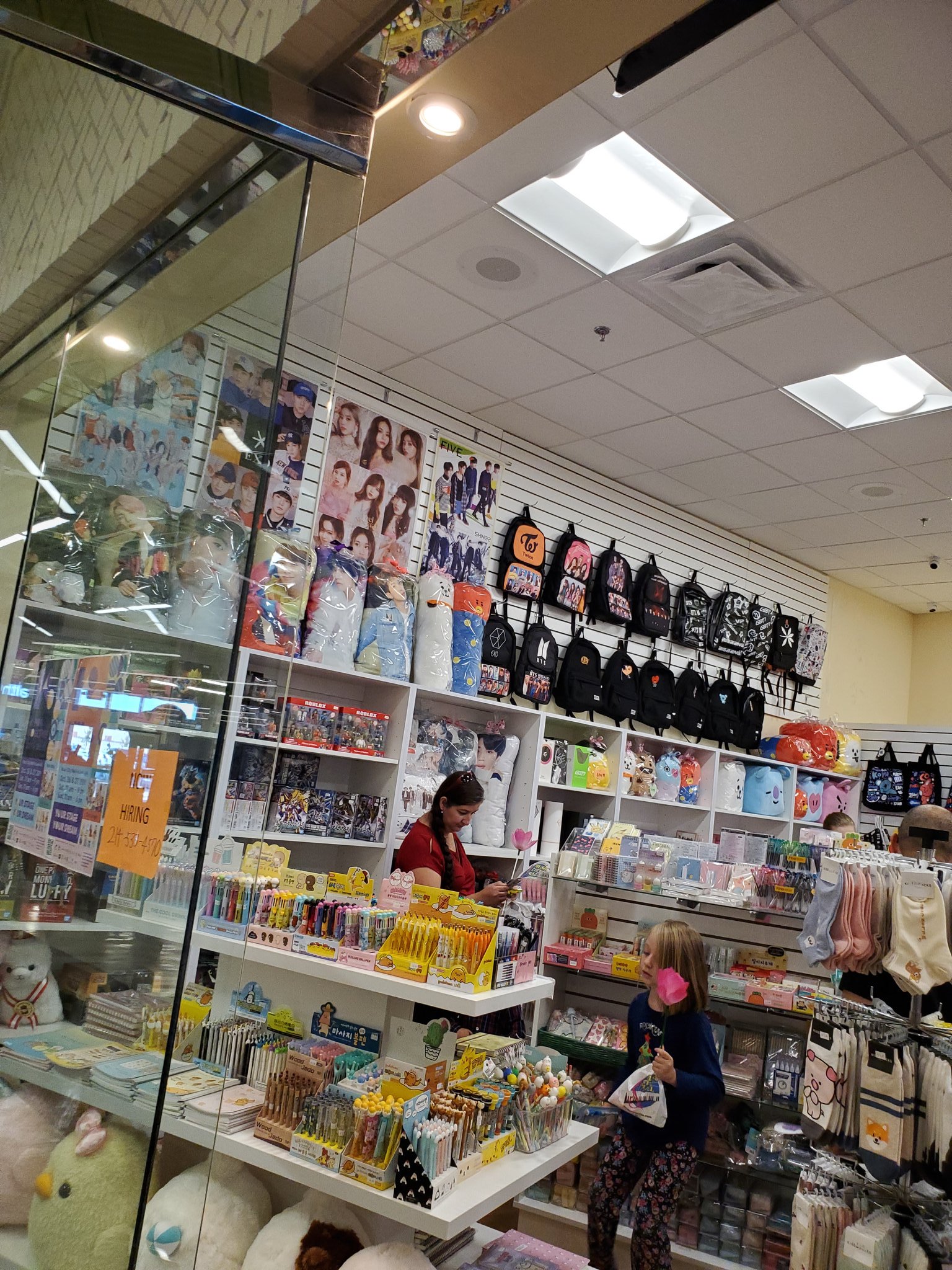 Your First K-Pop Concert: 10 Things You Need To Know Before You Go | Soompi