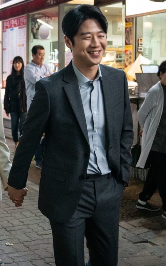 “VIP” Teases Blossoming Romance Between Lee Chung Ah And Jung Joon Won ...