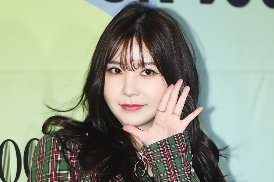 After School's Raina To Part Ways With Pledis Entertainment After ...