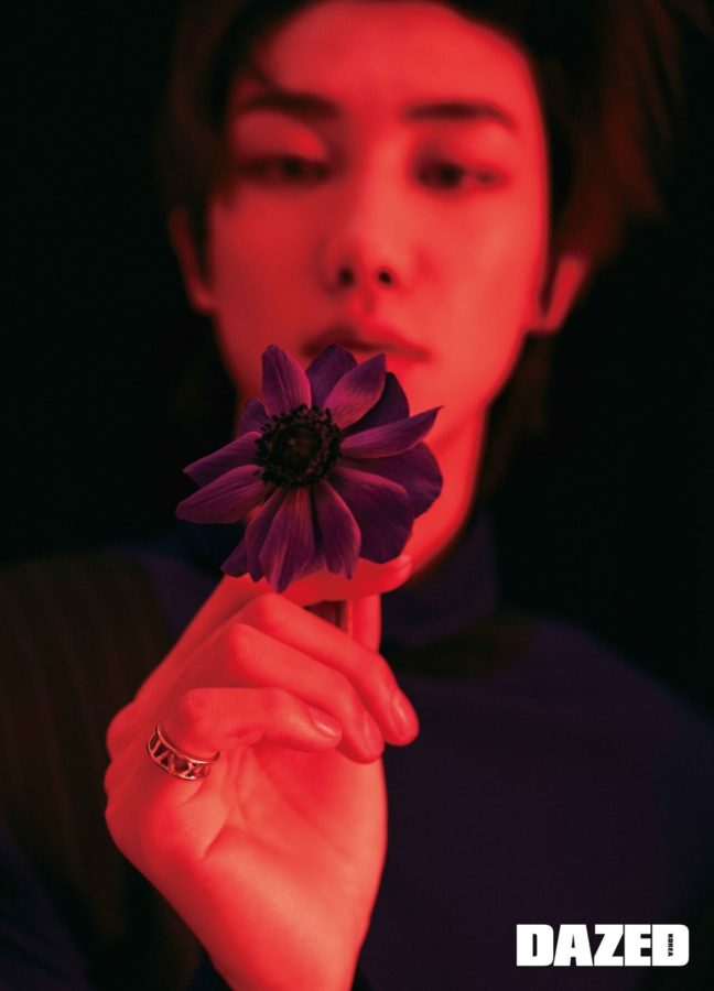 SEVENTEEN’s The8 Shares Affection For Fans As He Poses For First Solo ...