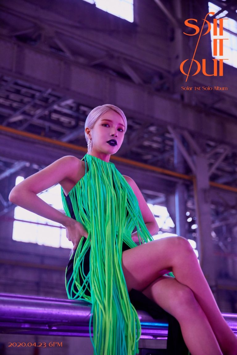 Update: MAMAMOO’s Solar Is Bald And Beautiful In New “Spit It Out ...