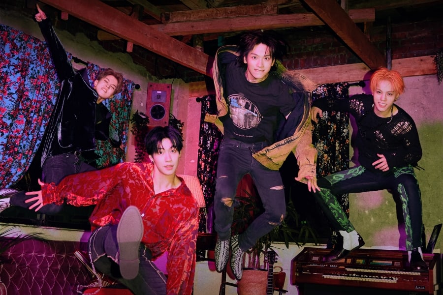 N.Flying Reveals Official Light Stick Design | Soompi