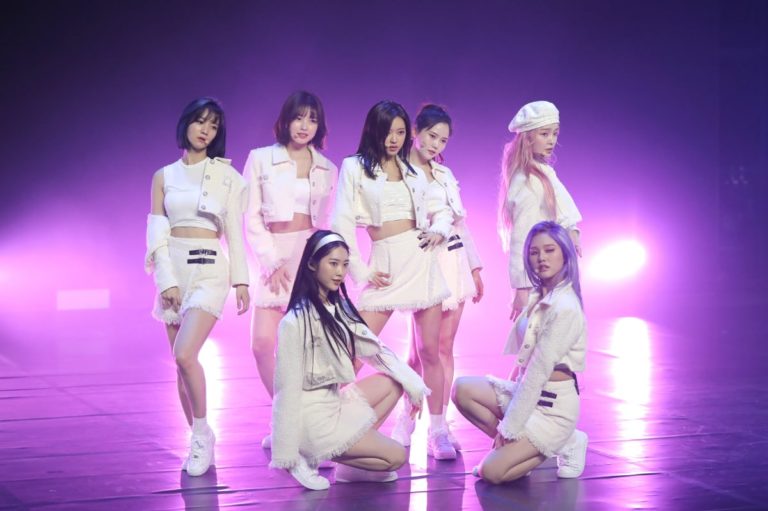 Oh My Girl partagent leur avis sur « Queendom », font la promesse de ...
