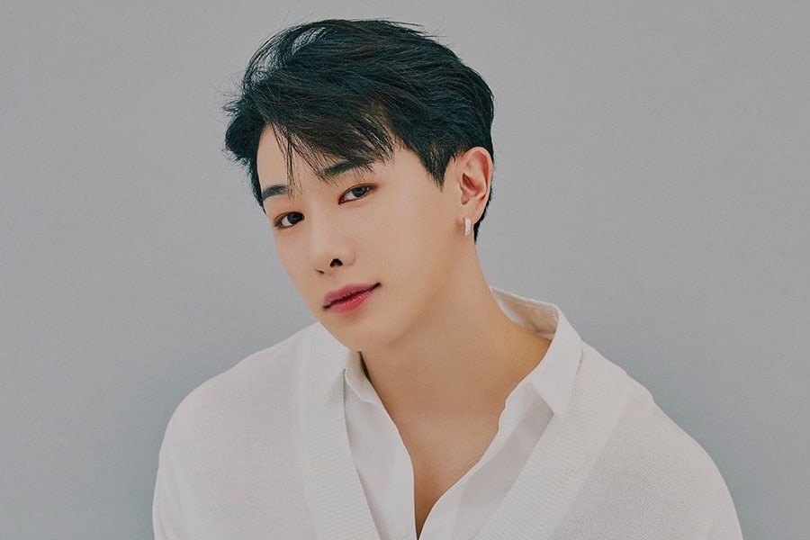 Wonho Unveils Fresh Profile Images Under New Label | Soompi