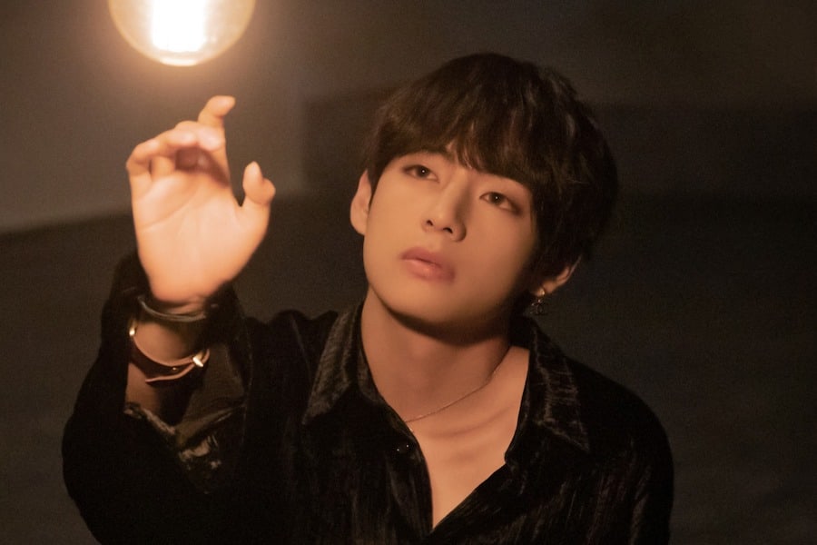 BTS's V Shares Goal To Release 1st Mixtape This Year | Soompi