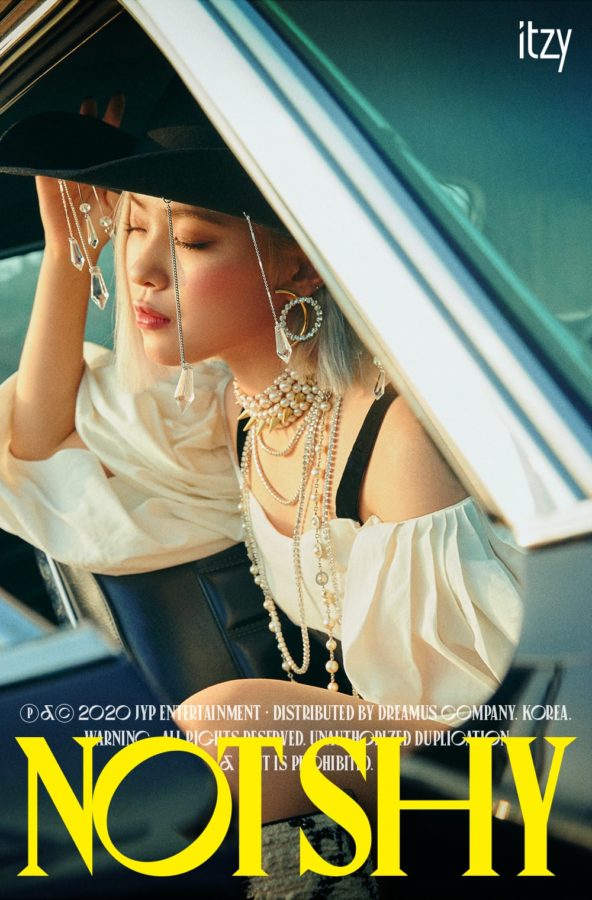 Update: ITZY Counts Down To Comeback With D-Day Poster For “Not Shy” | Soompi