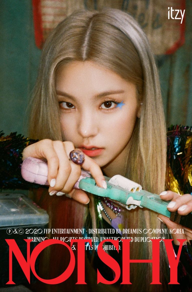 Update: ITZY Counts Down To Comeback With D-Day Poster For “Not Shy” | Soompi